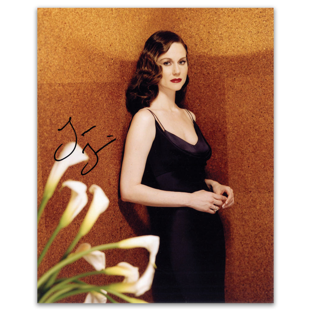 Laura Linney Autograph