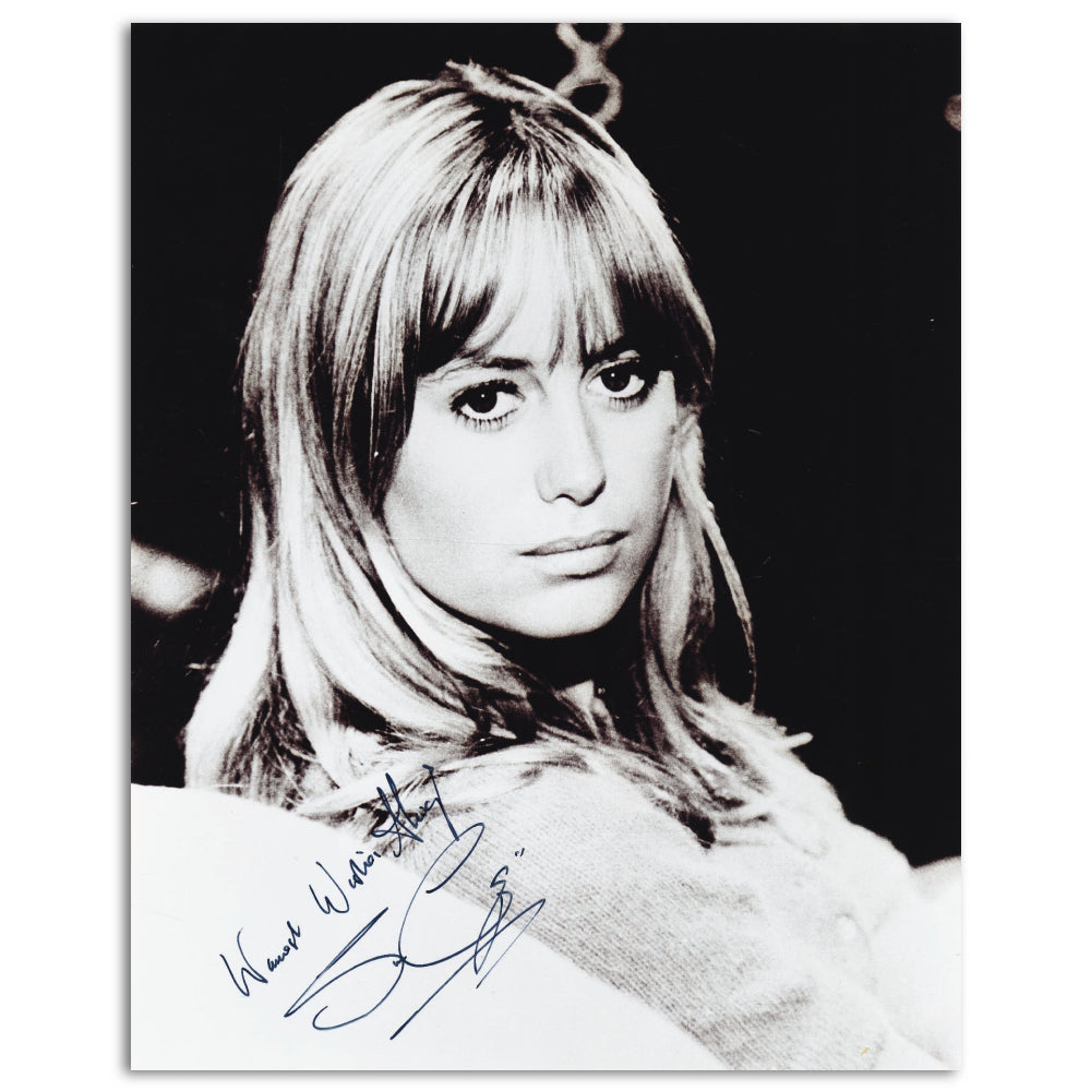 Susan George - Autograph - Signed Black and White Photograph