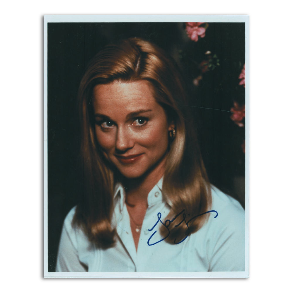Laura Linney - Autograph - Signed Colour Photograph