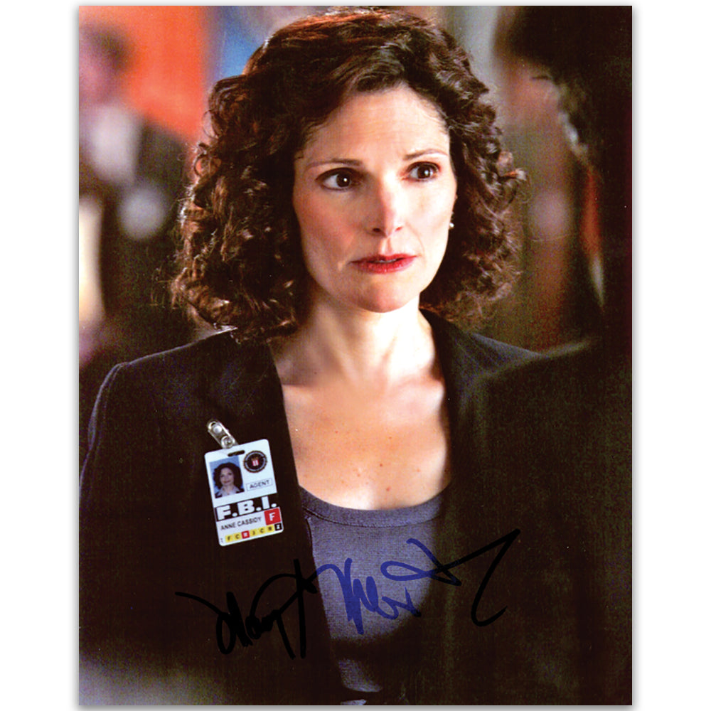 Mary Elizabeth Mastrantonio Autograph